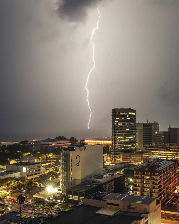 Wet Season Darwin Guide for 2026: What to Expect & Tips